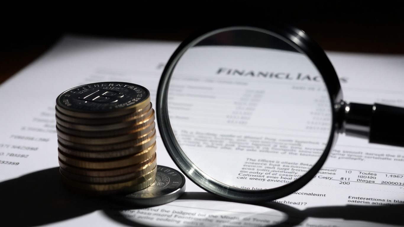 Demystifying the Fee Structure of Hedge Funds: A Comprehensive Guide ...