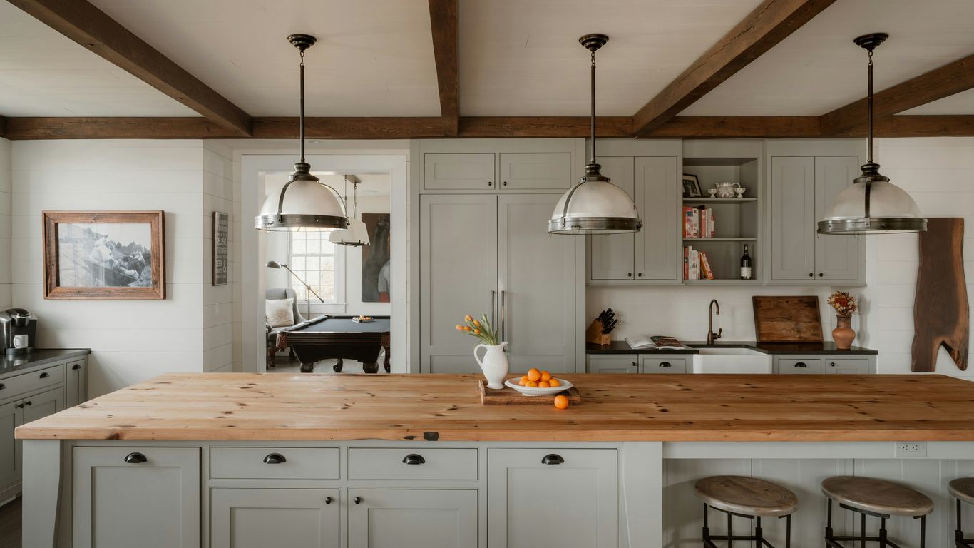 The Cozy Hobby Farm Kitchen: Decor Tips