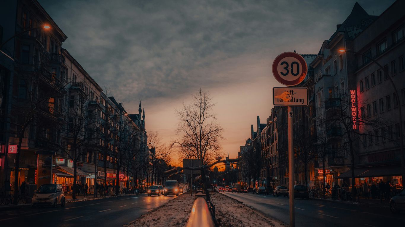 A Berlin Area That Trades Bars for Rest